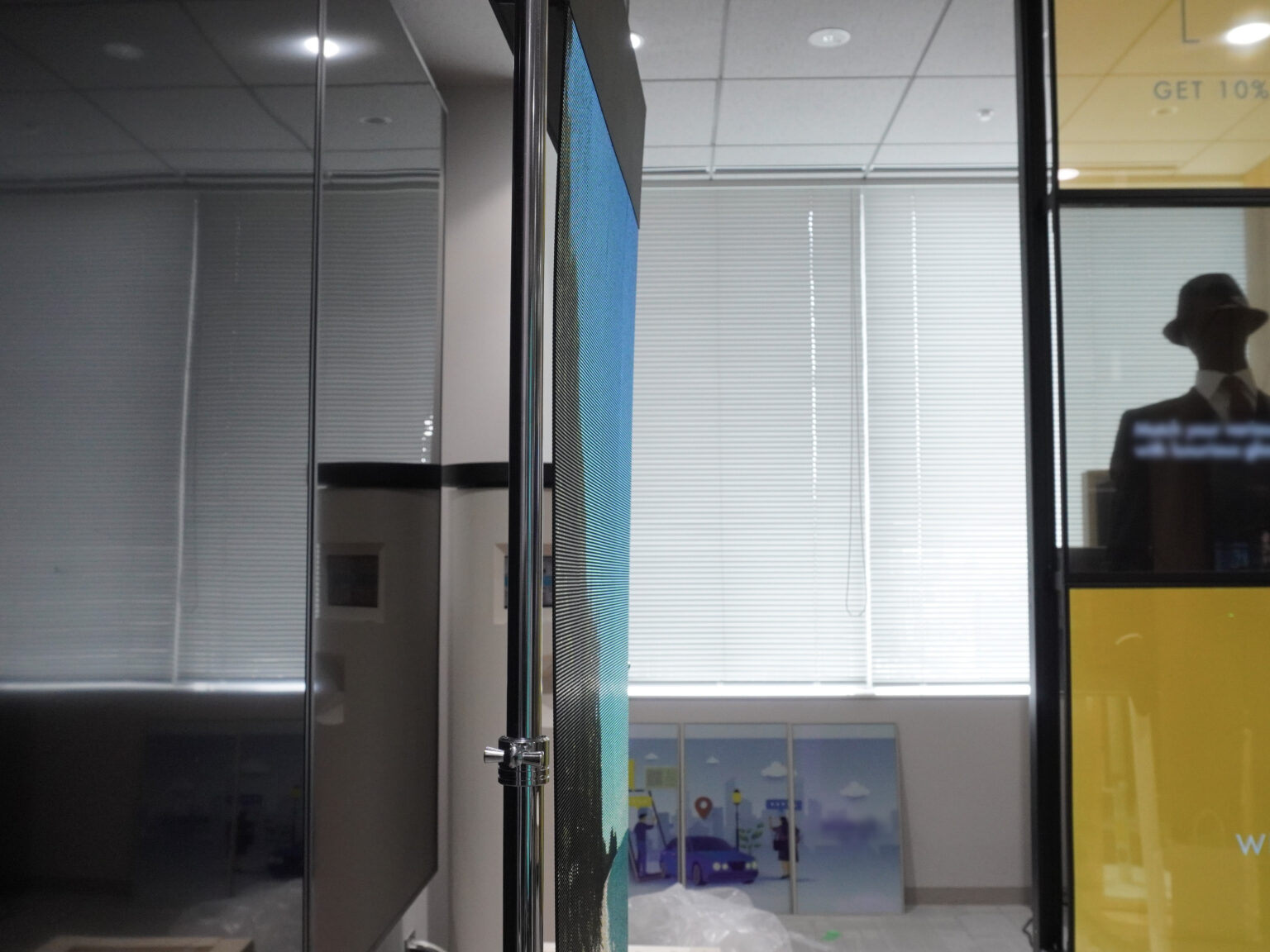 MUXWAVE メッシュLED新製品の取り扱いを開始しました | 東京企画装飾株式会社